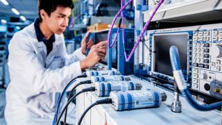R&S®NRP-Z2x1 two-path diode power sensors | Rohde & Schwarz