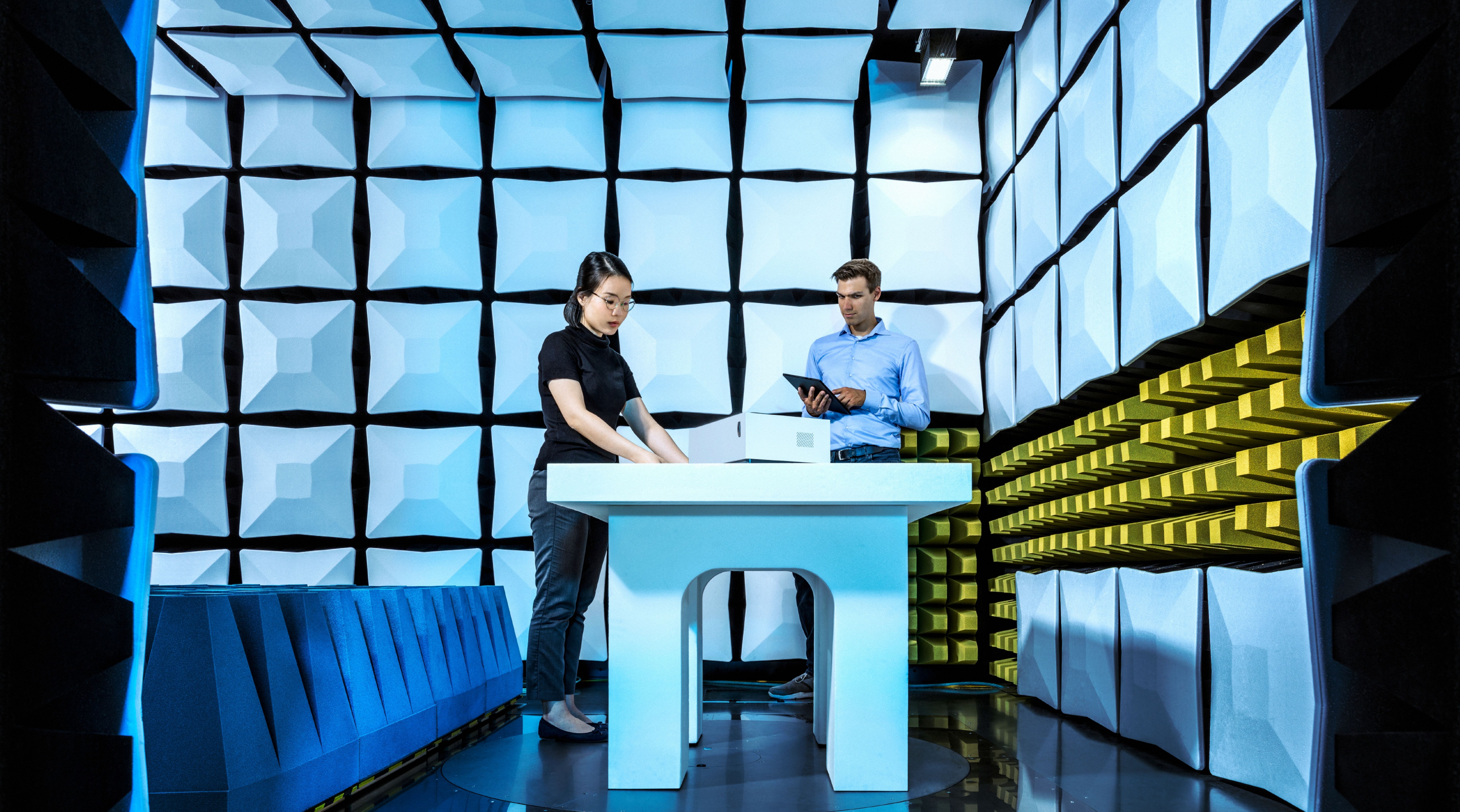 Emc Compliance Testing Rohde And Schwarz