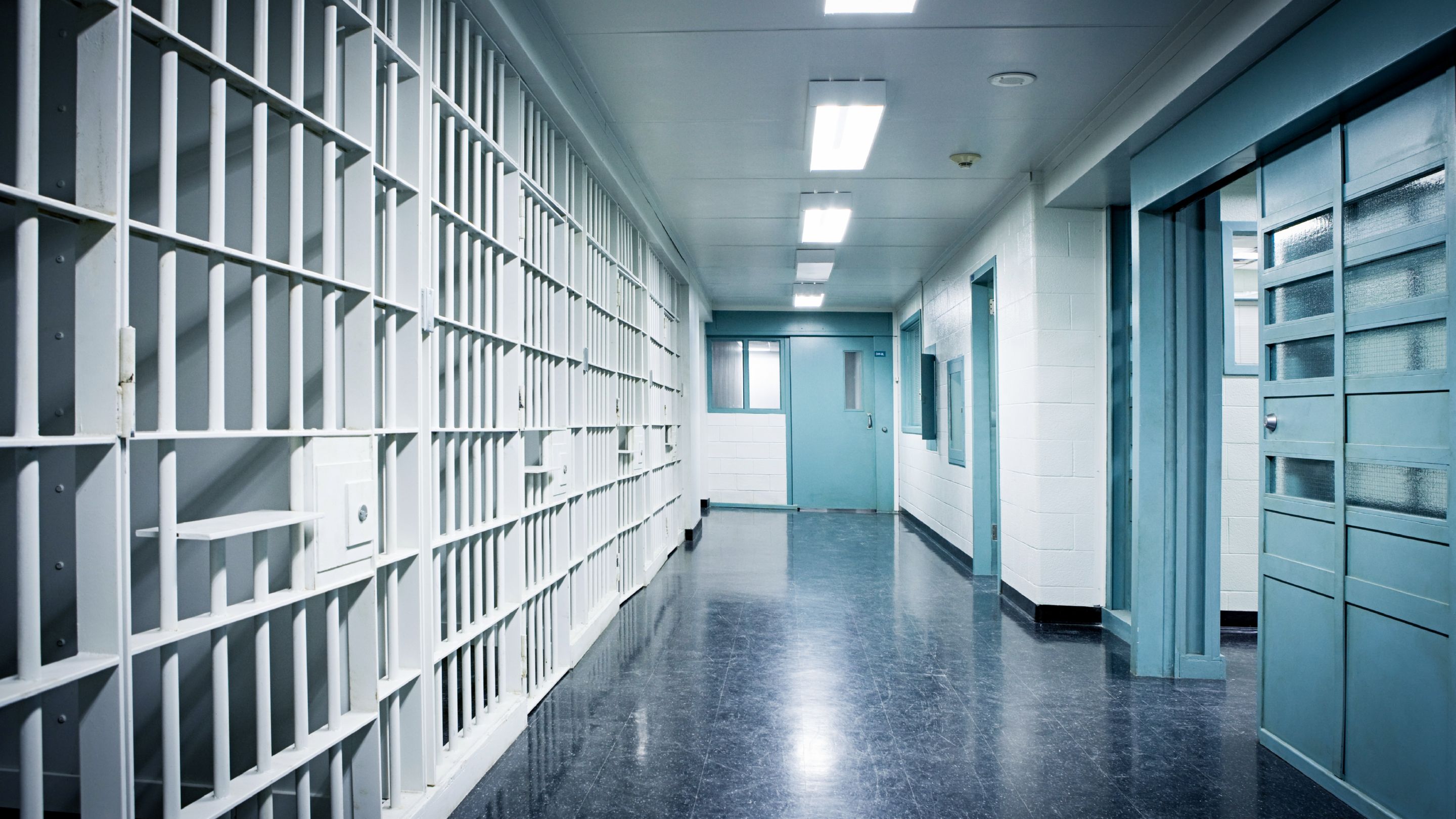 Correctional facility security solutions | Rohde & Schwarz