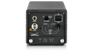 R&S®HF907DC SHF directional antenna with downconverter | Rohde & Schwarz