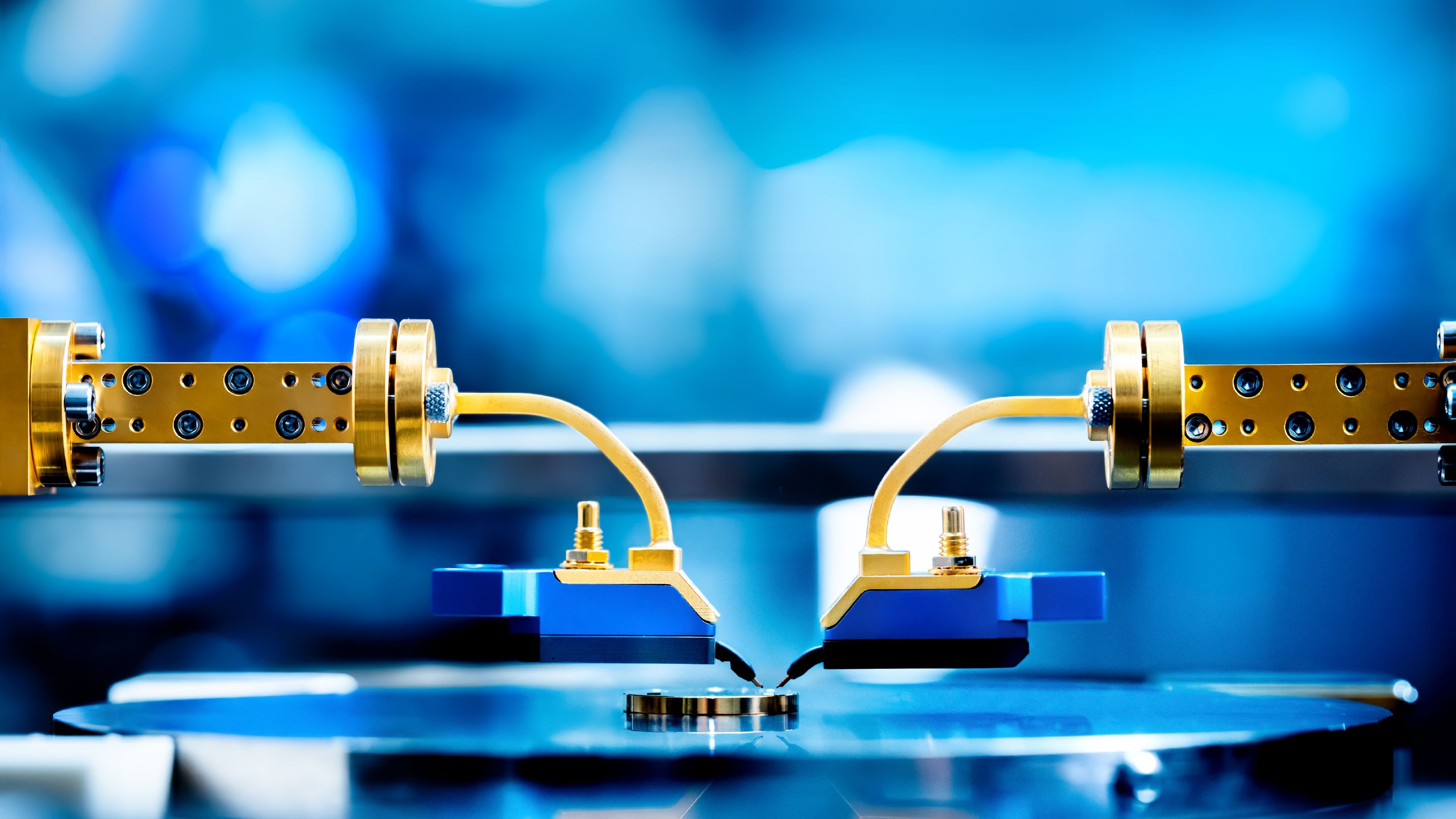 Electronic Manufacturing Services | Rohde & Schwarz