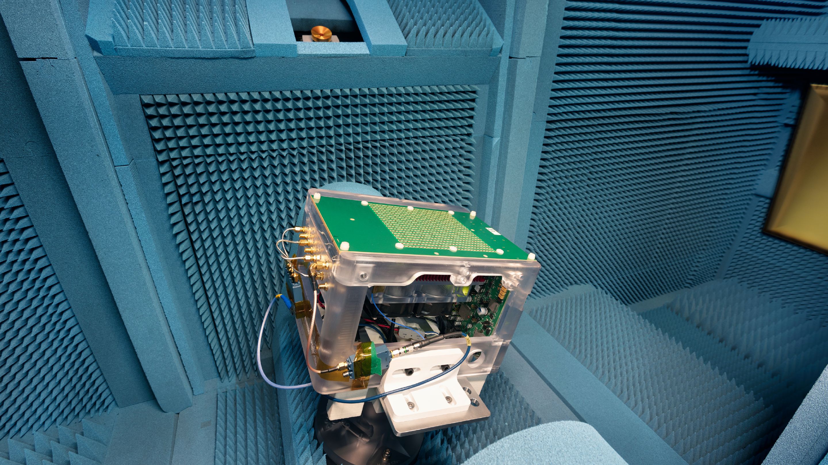 Kyocera and Rohde & Schwarz join forces to demonstrate OTA ... Kyocera and Rohde & Schwarz join forces to demonstrate OTA ...
