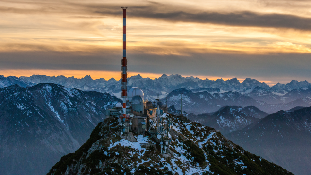 Rohde & Schwarz introduces all-new transmitter platform | Rohde & Schwarz Rohde & Schwarz introduces all-new transmitter platform | Rohde & Schwarz